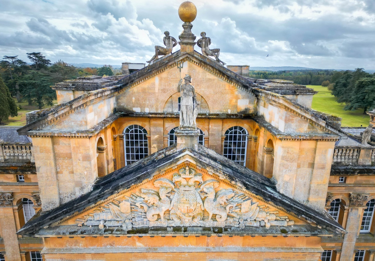 Blenheim Palace raises the roof with groundbreaking £10.4M restoration ...
