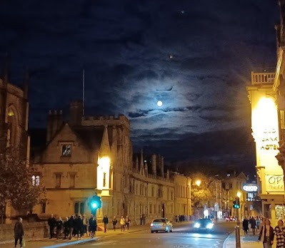 Oxford’s Magic Walking Tours & Exciting Events in 2025 | News By Wire