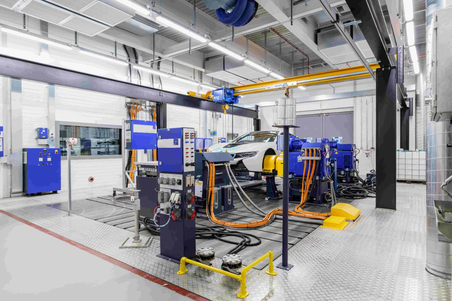 New Vehicle-in-the-Loop (VIL) test environment bridges virtual and ...